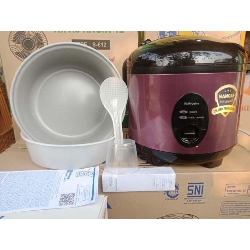 Jual Magic Com Miyako MCM 508 SBC Anti Lengket (1,8 Liter) / Rice ...