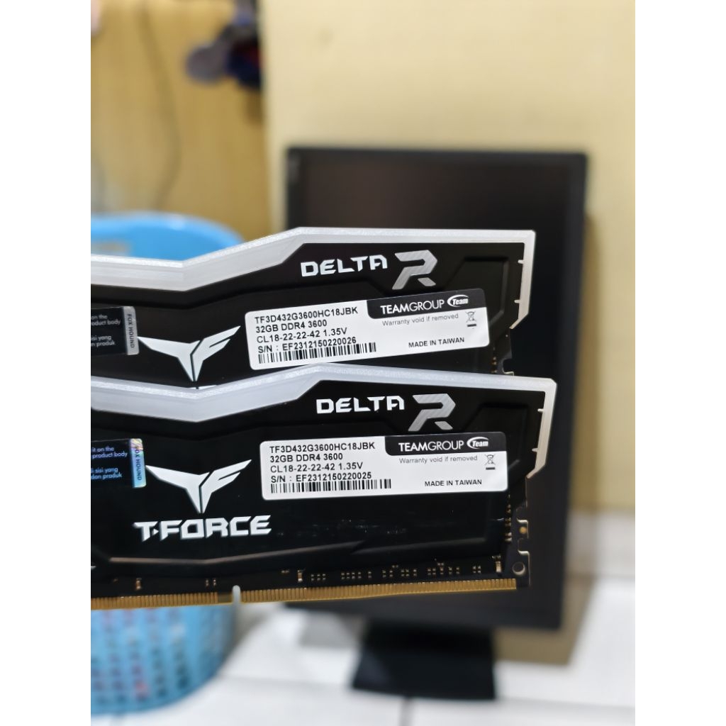 Jual MEMORY RAM TEAM DELTA RGB 2X32GB DDR4 | Shopee Indonesia