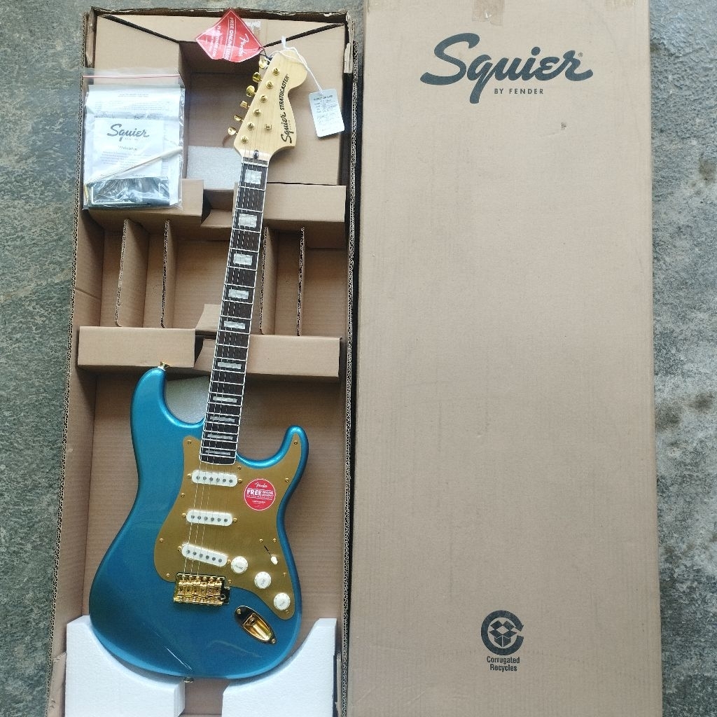 Jual GITAR LISTRIK ORIGINAL SQUIER BY FENDER 40TH ANNIVERSARY ...