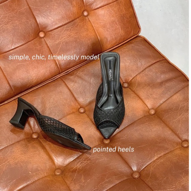 Jual CARLO HEELS BLACK | Shopee Indonesia