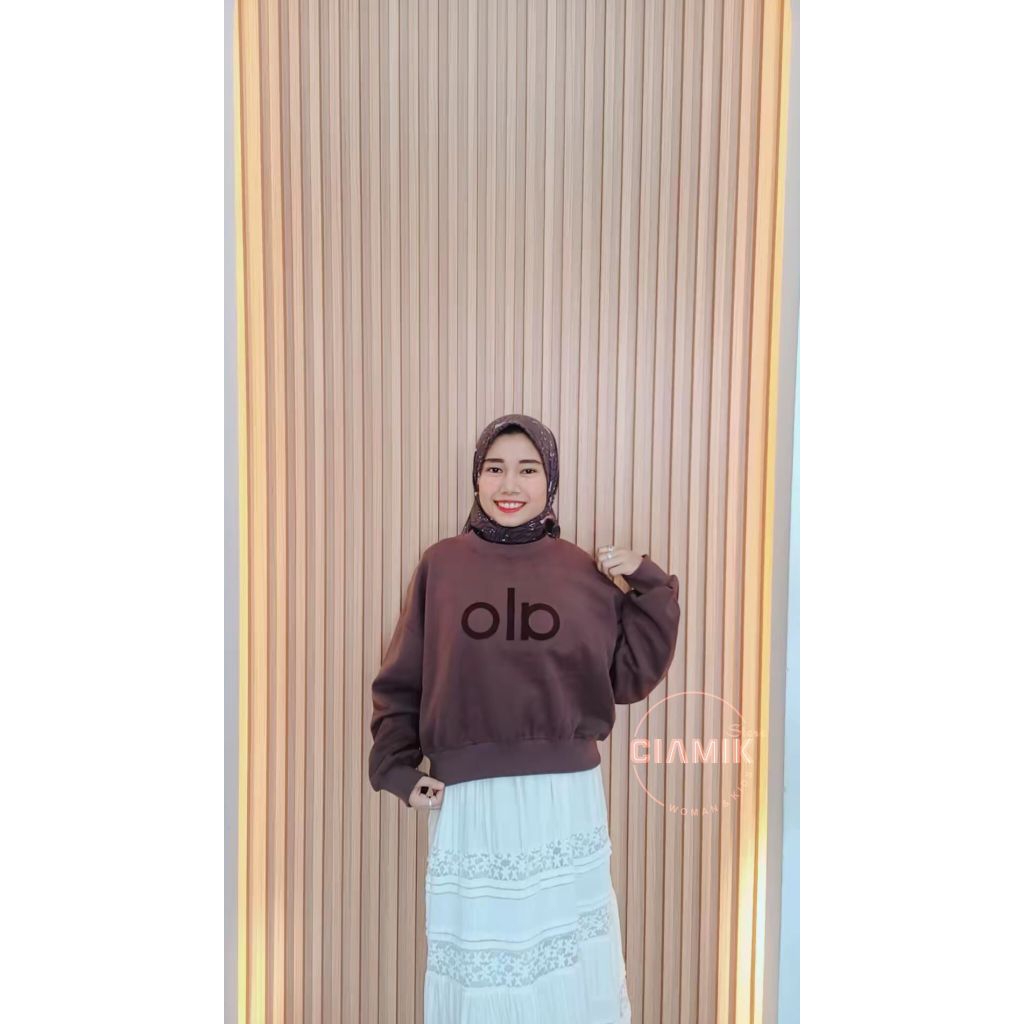 Jual Switer Crop Alo Import Kekinian | Shopee Indonesia