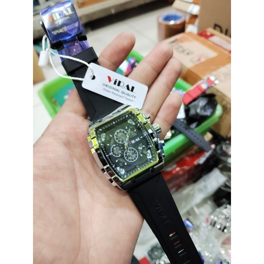 Jual JAM TANGAN VIRAL SEGI TGL AKTIF 0862 | Shopee Indonesia