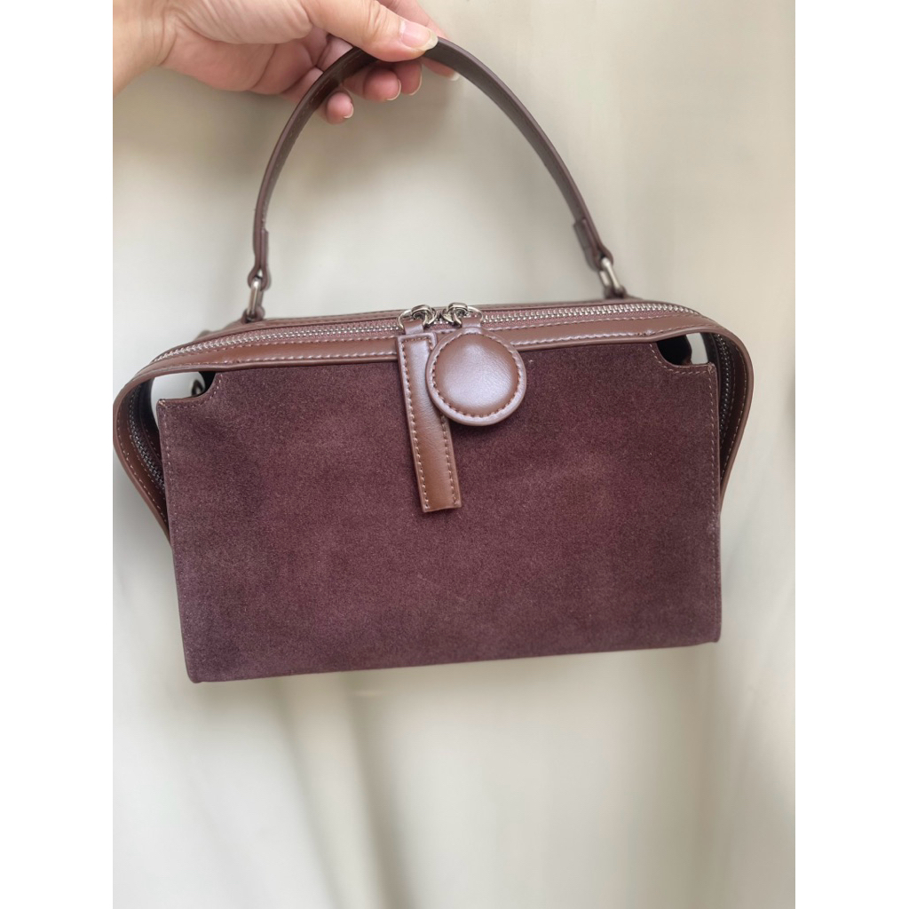 Jual Tas Alice Suede top handle bag KULAS | Shopee Indonesia