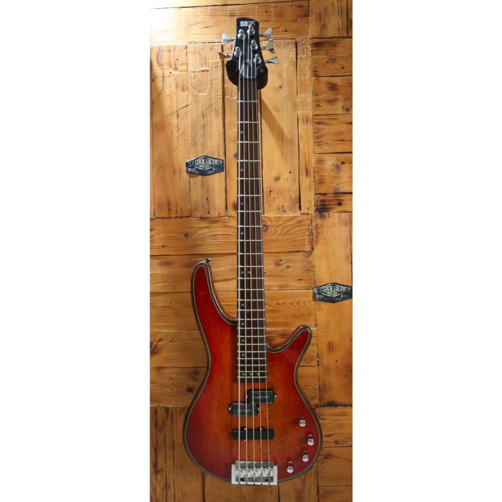 Jual Gitar Bass sdgr model 5 Strings sunburst aktif pickup | Shopee ...
