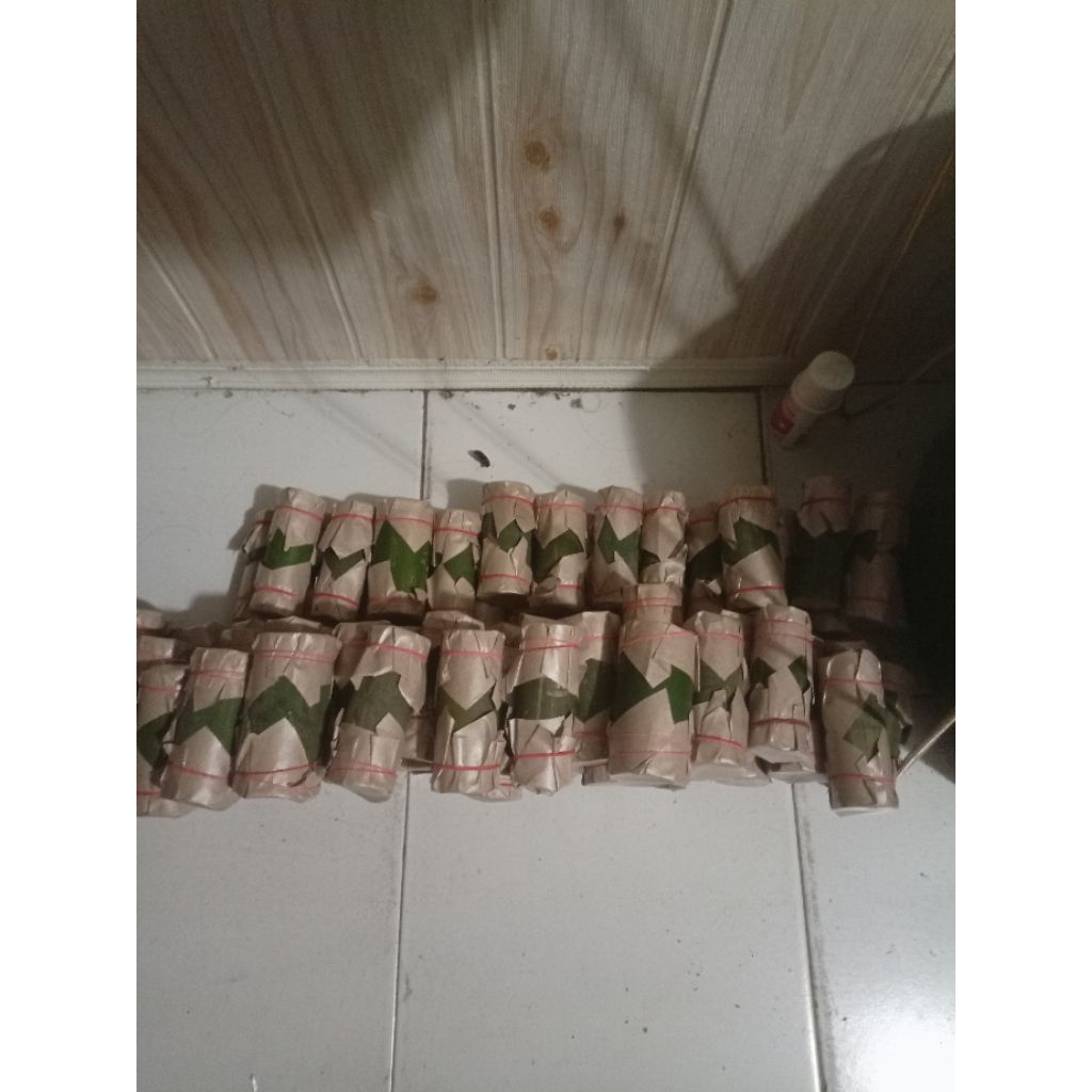 Jual ulat bambu(isi 20 ekor/tabung) | Shopee Indonesia