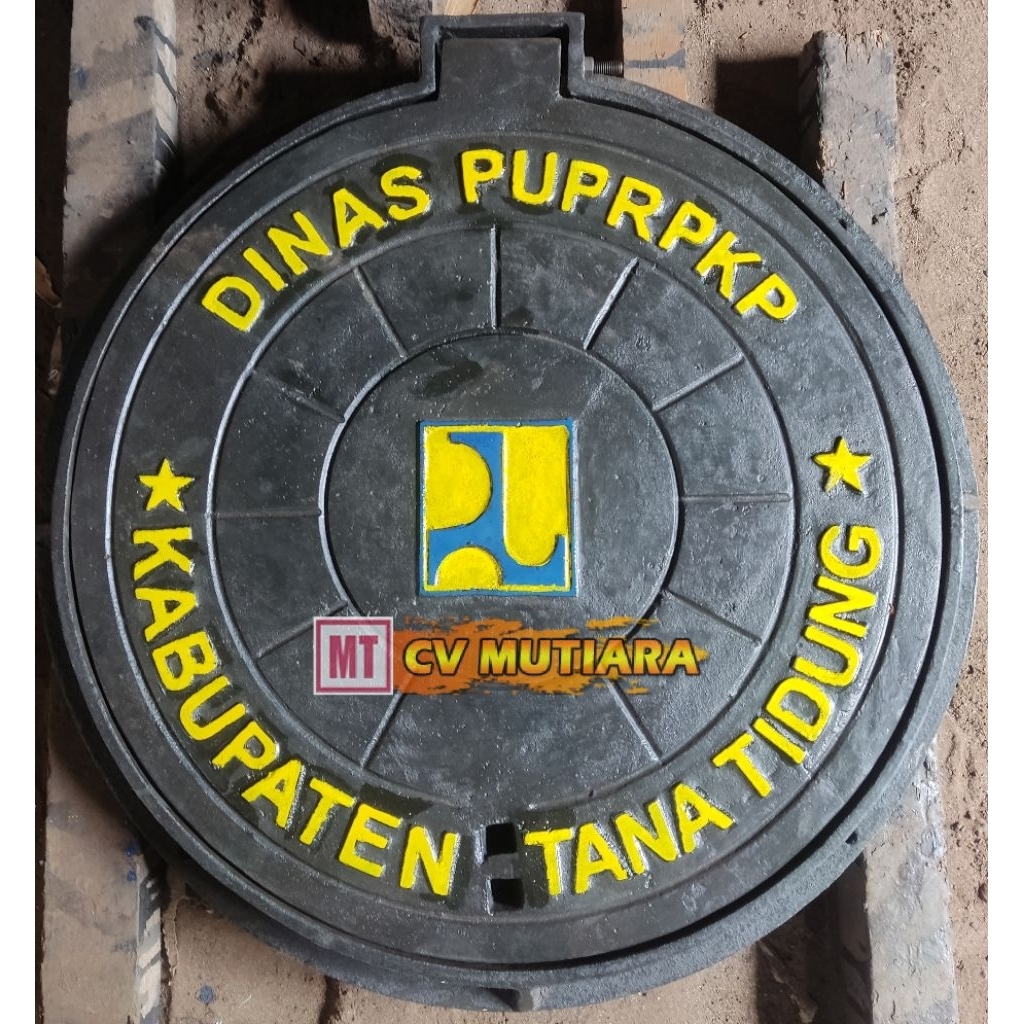 Jual Manhole cover bulat diameter tutup 60cm engsel mediumduty IPAL ...