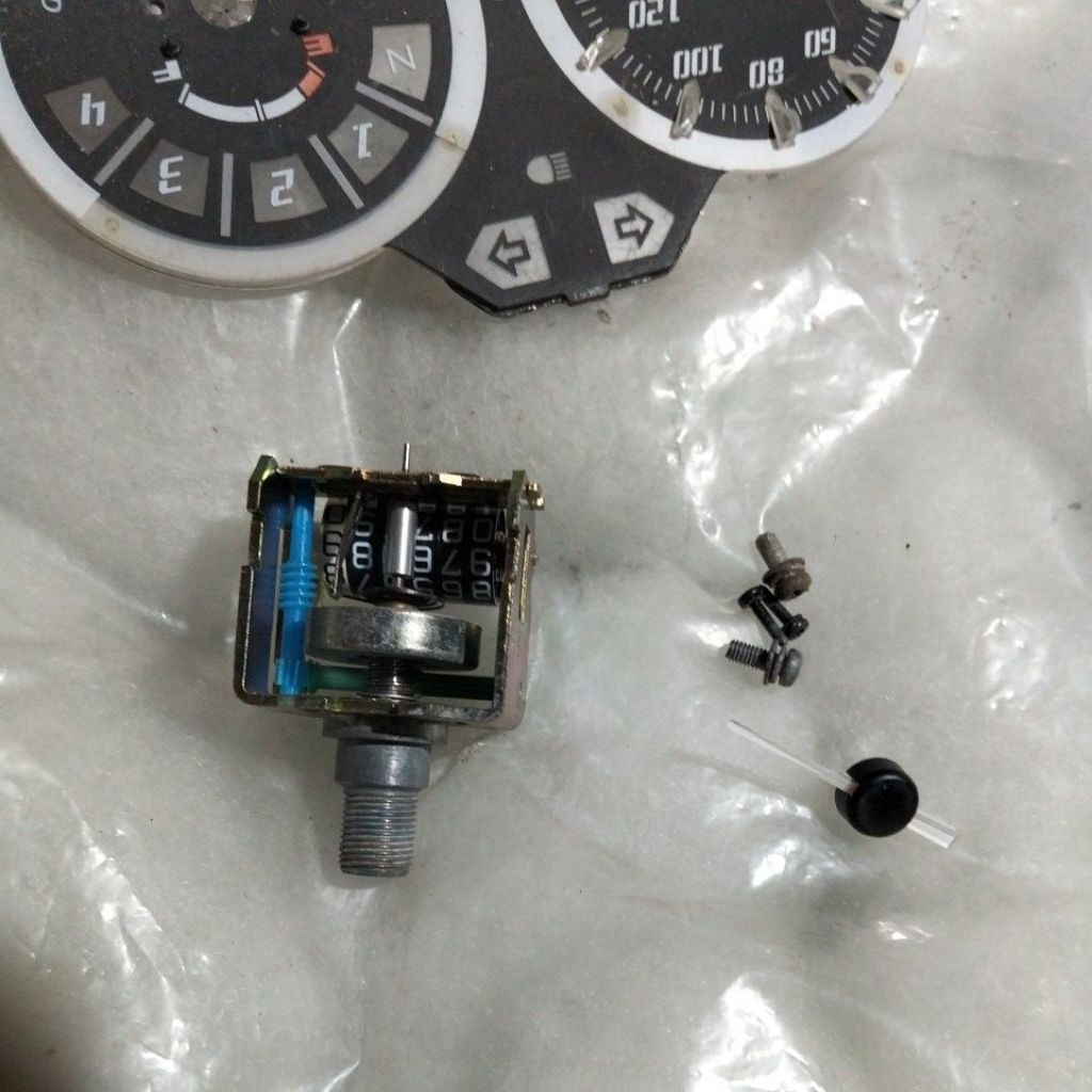 Jual Mesin Rpm Kilometer Kecepatan Spedometer Yamaha Jupiter Z Robot ...