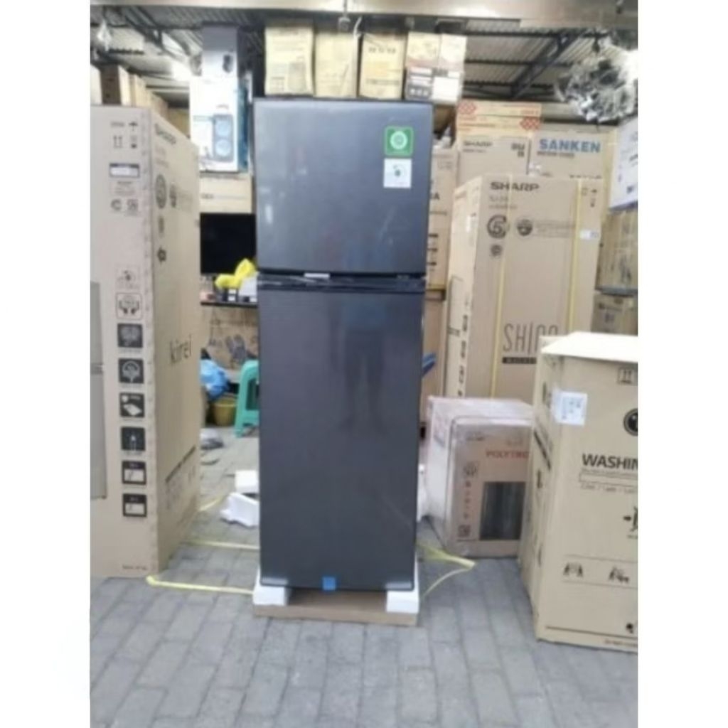 Jual Kulkas Sharp 2 Pintu tanpa bunga es Refrigerator 205 liter SJ ...