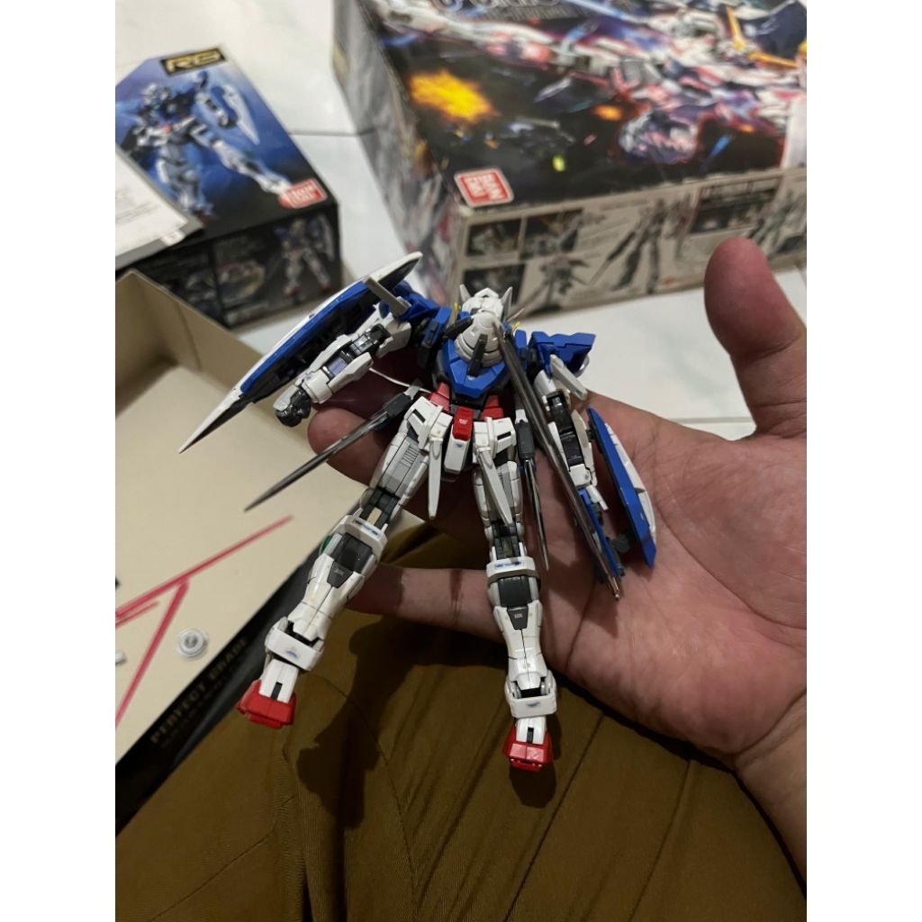 Jual rg exia gundam 1/144 bandai | Shopee Indonesia