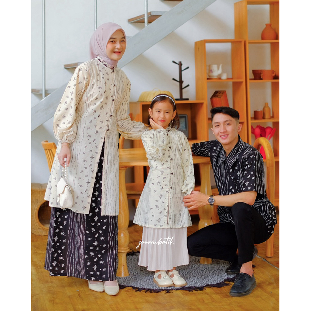 Jual javainbatik - SET BATIK FAMILY PALEM CREAM HITAM - batik kondangan ...
