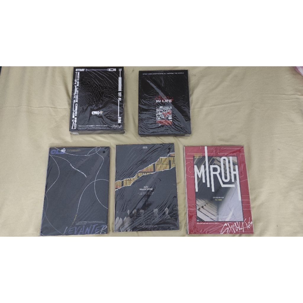 Jual STRAY KIDS ALBUM ONLY MIROH YELOW WOOD LEVANTER GOLIVE INLIFE ...
