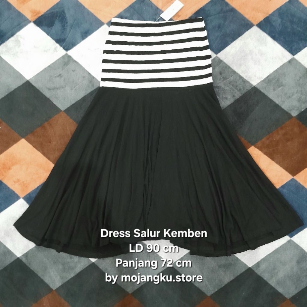 Jual Atasan Kemben Baby Doll Salur Korean Look (Preloved) | Shopee ...