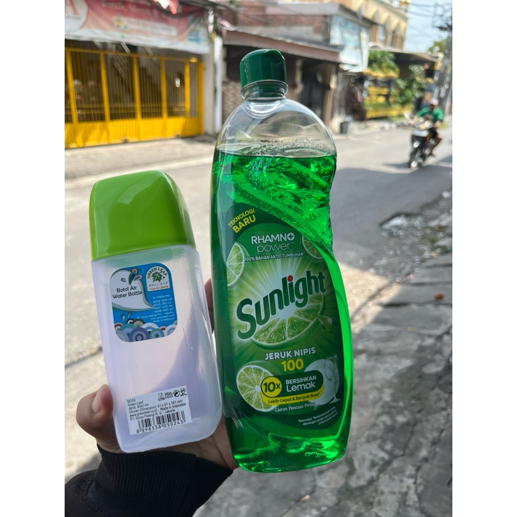 Jual SUNLIGHT BOTOl 750 ML FREE BTL MINUM | Shopee Indonesia