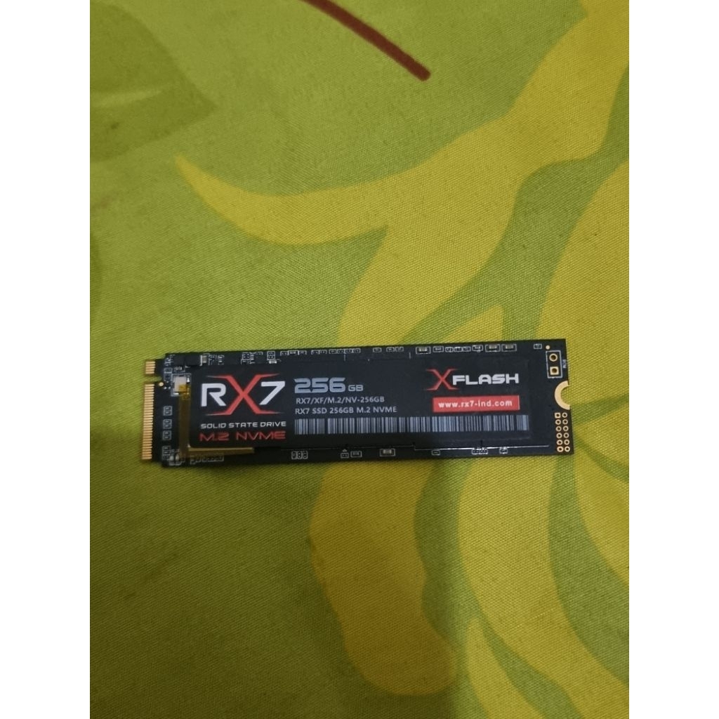 Jual SSD Nvme Rx7 256gb M.2 2280 gen 3 x4 bekas/seken | Shopee Indonesia