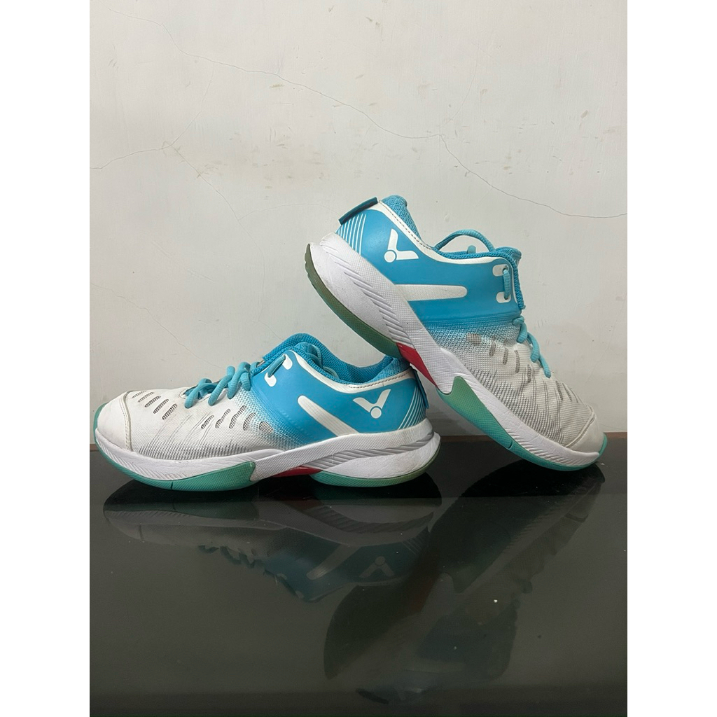 Jual SEPATU BADMINTON @Victor_A670$ (size 40) | Shopee Indonesia