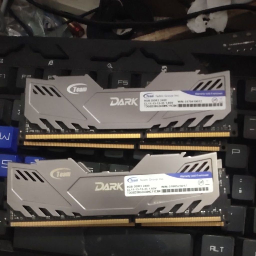 Jual ram team group elite dark ddr3 2400 16gb kit (2x8gb) | Shopee ...
