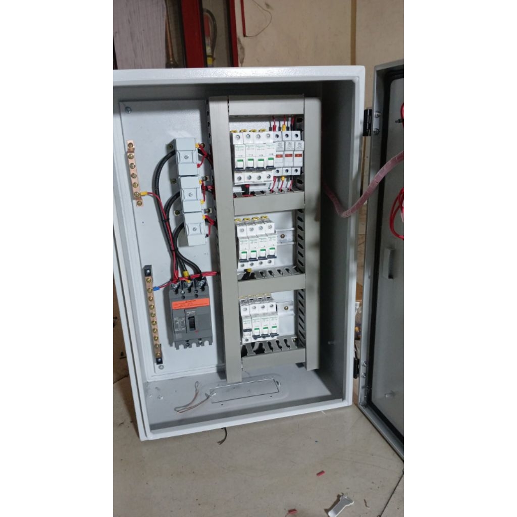 Jual Panel SDP 3pole 100a | Shopee Indonesia