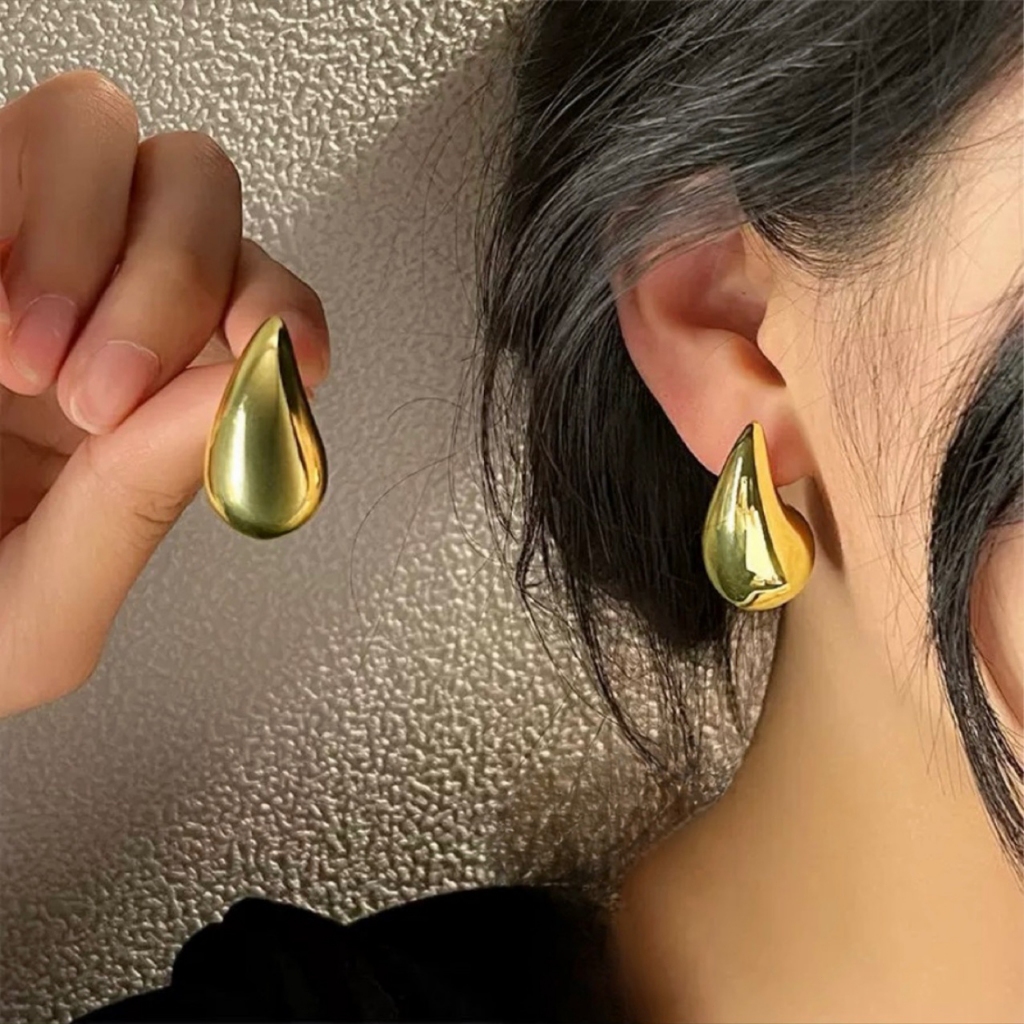 Jual Anting Tusuk Bentuk Tetesan Air Mata Titanium Basic Stud Earring ...