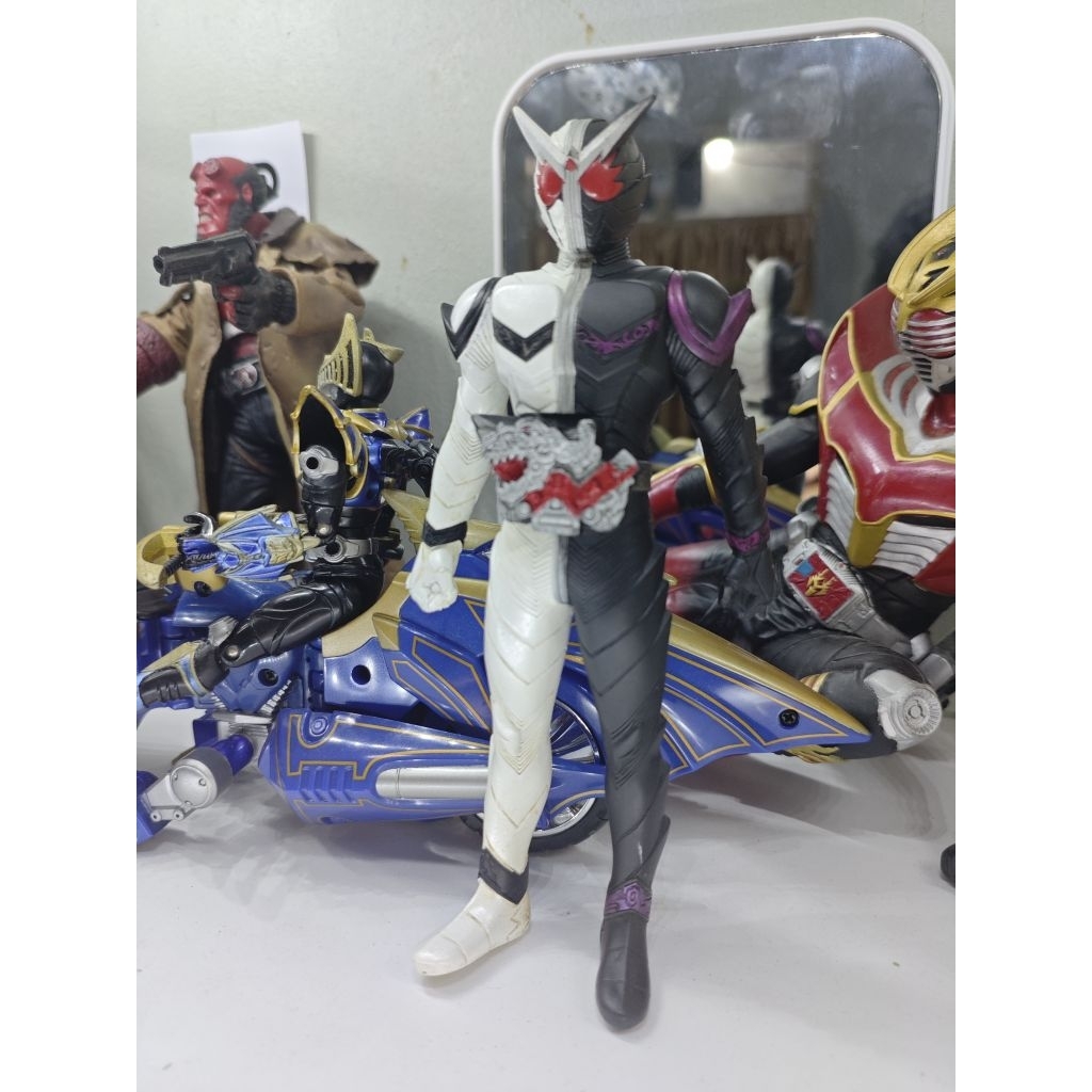 Jual Action Figure Kamen Rider W Fang Joker 17 CM | Shopee Indonesia