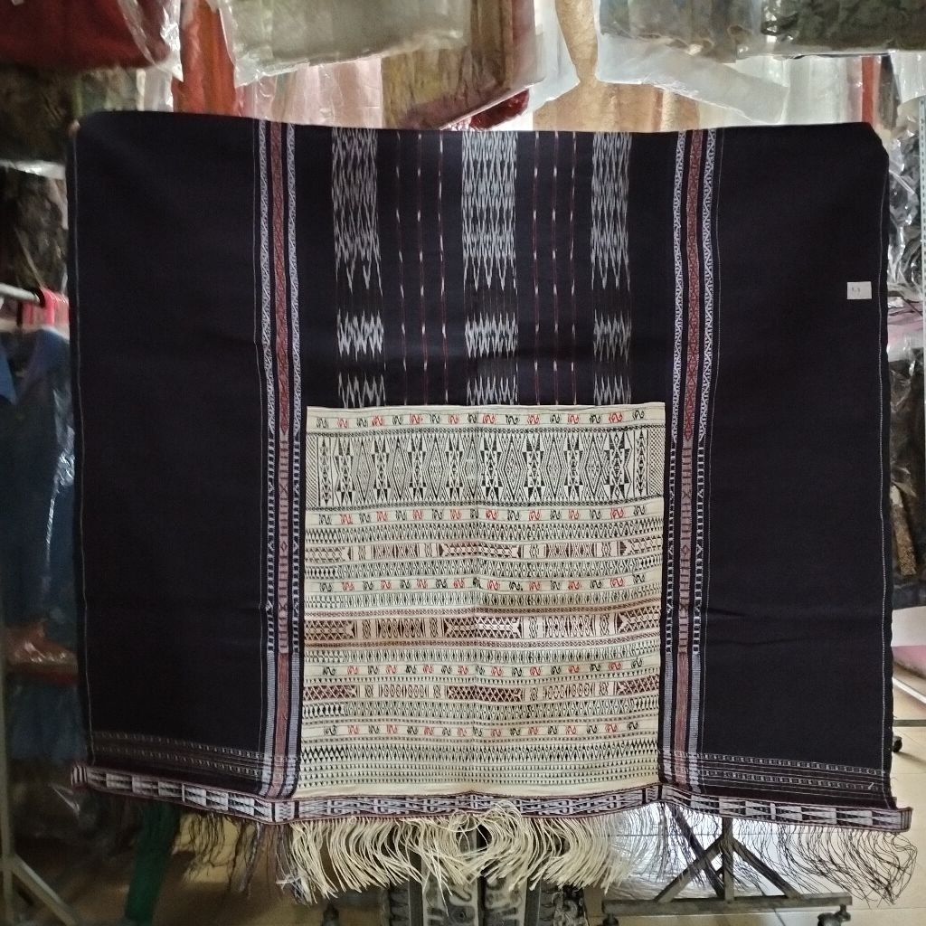 Jual Ulos ragi hidup / pucca tenun tangan ungu hitam | Shopee Indonesia