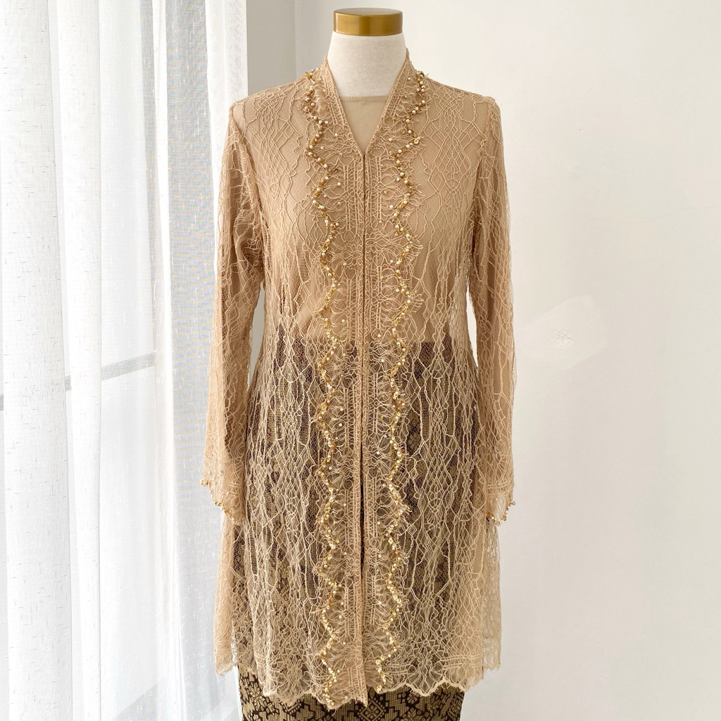 Jual Kebaya Chantily by SARAH THE LABEL | Shopee Indonesia