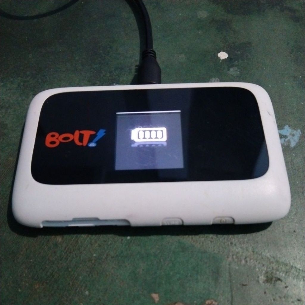 Jual ZTE LTE MODEM:MF910 BOLT BARANG SESUAI FOTO TAMPA CARGER UNIT ...