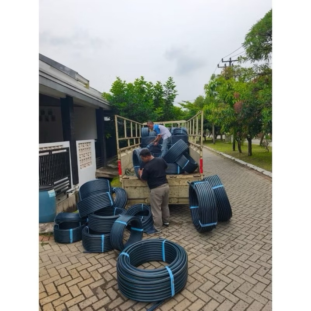 Jual Pipa hdpe/selang air hitam ukuran 1 inch pn 10 (100meter/roll ...