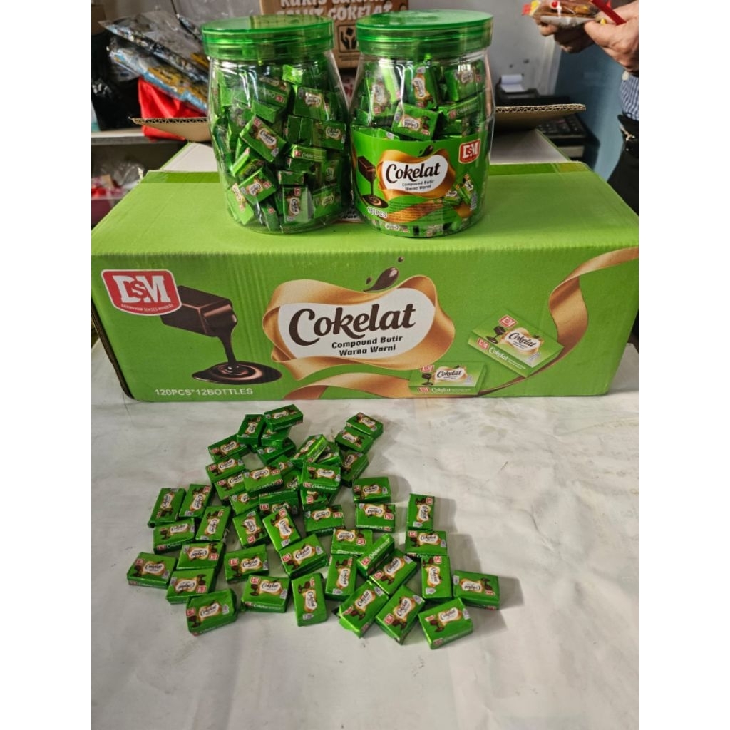 Jual Permen Coklat DSM Coumpound Hijau isi 120 pcs | Shopee Indonesia