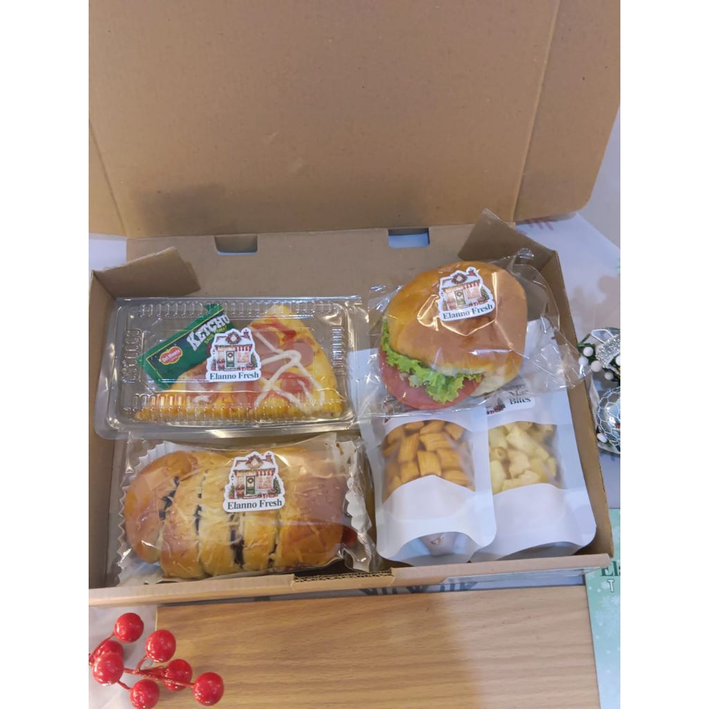 Jual Christmas Hampers by Elanno Fresh | Snack Box | Snack Box Natal ...