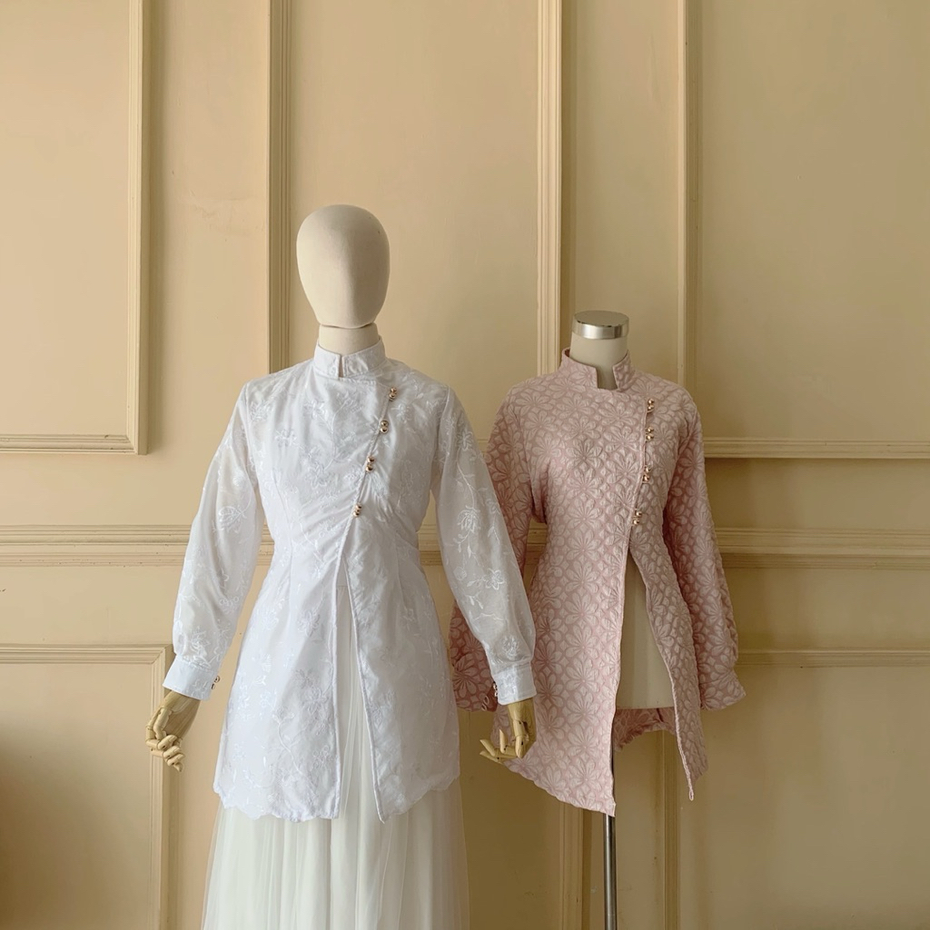 Jual Carissa - Lasmani Kebaya - Ready stock - kebaya | Shopee Indonesia