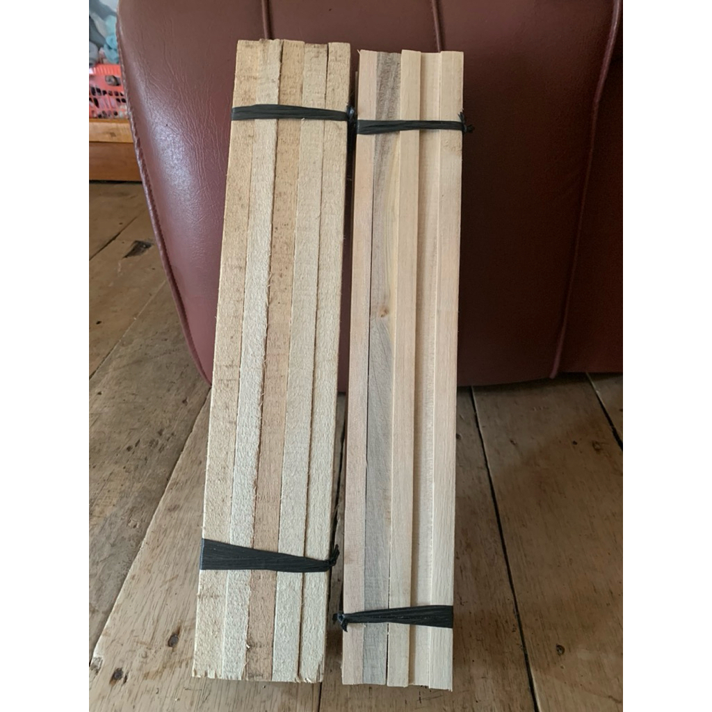 Jual Reng Kayu 2x3 Paket Hemat 1 iket Isi 10 Batang Panjang 50cm Sudah ...