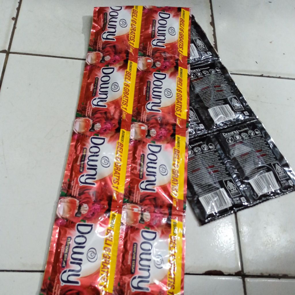 Jual downy merah passion isi 14pc | Shopee Indonesia
