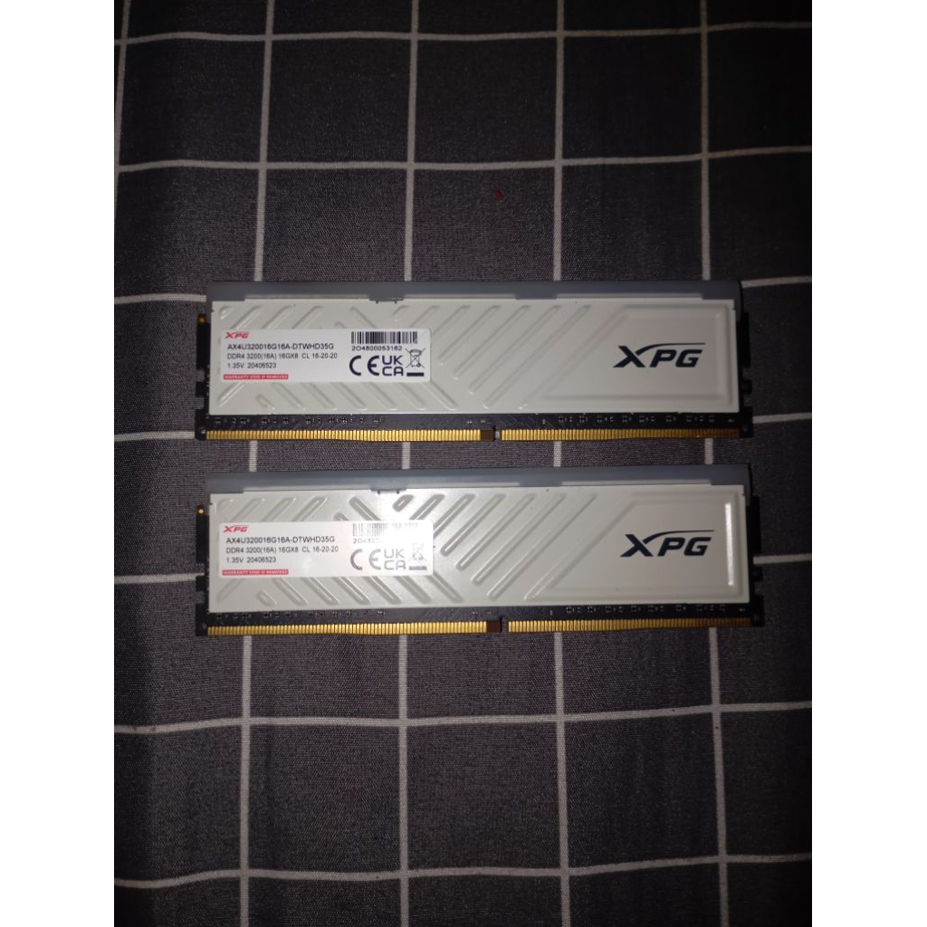 Jual ram adata xpg 16x2 (32GB) 3200mhz second unit only | Shopee Indonesia