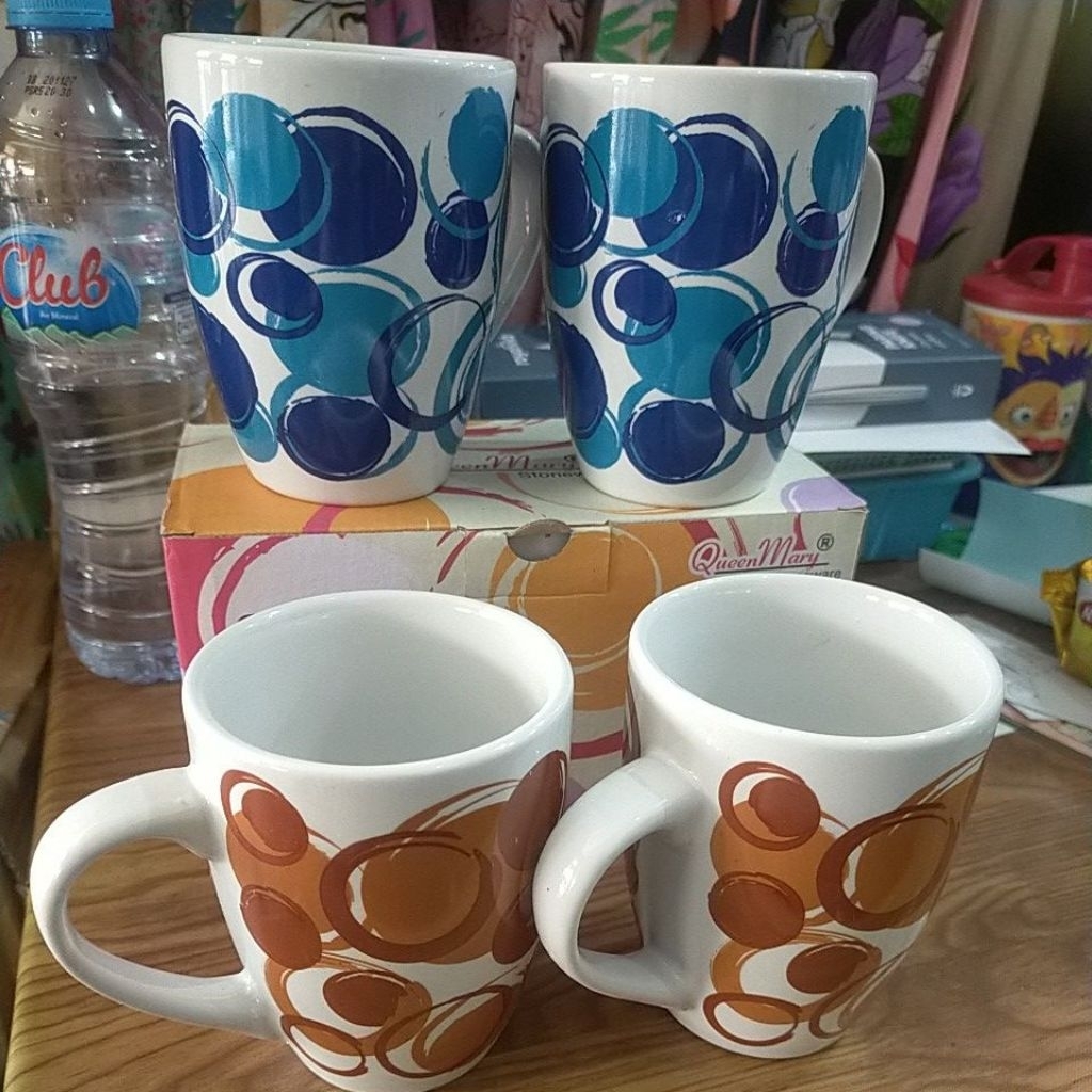 Jual MUG KERAMIK - MUG COREL POLKA SERIES - QUEEN MARY - GELAS / MUG ...