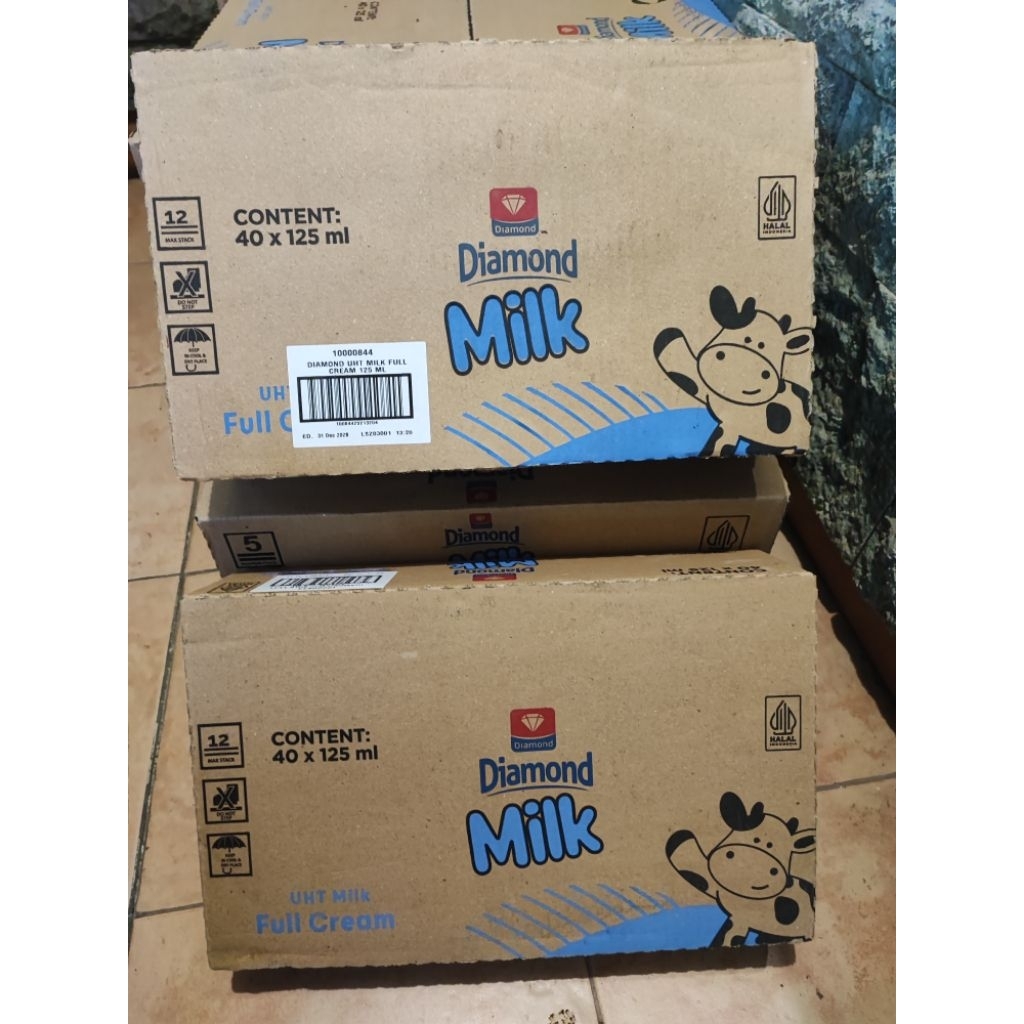 Jual SUSU DIAMOND UHT MILK 200Ml 1 DUS (24x200ml) | Shopee Indonesia