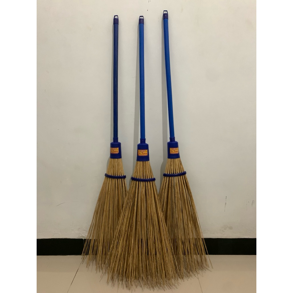 Jual SAPU LIDI GAGANG TAMAN HALAMAN TANGKAI GAGANG PANJANG / SAPU LIDI ...
