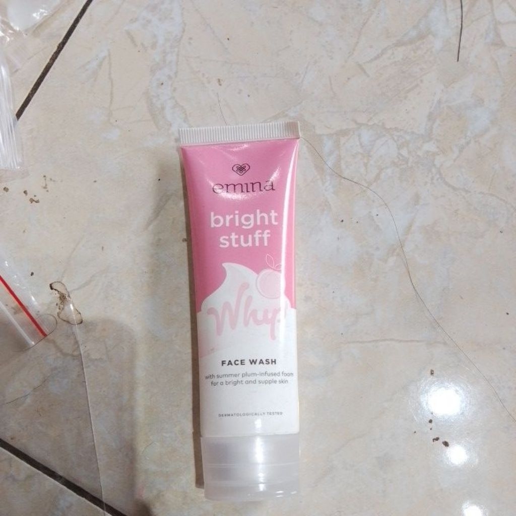 Jual Paket Emina Bright Stuff Terlengkap & Harga Terbaru Mei 2026 ...