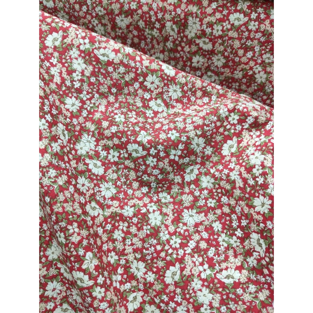 Jual Bahan Kain Katun Poplin Garment Motip Bunga | Shopee Indonesia