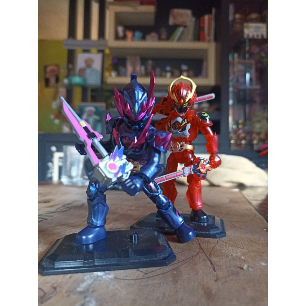 Jual Armor hero auldey blind box fix karakter secret armor hero Rey ...