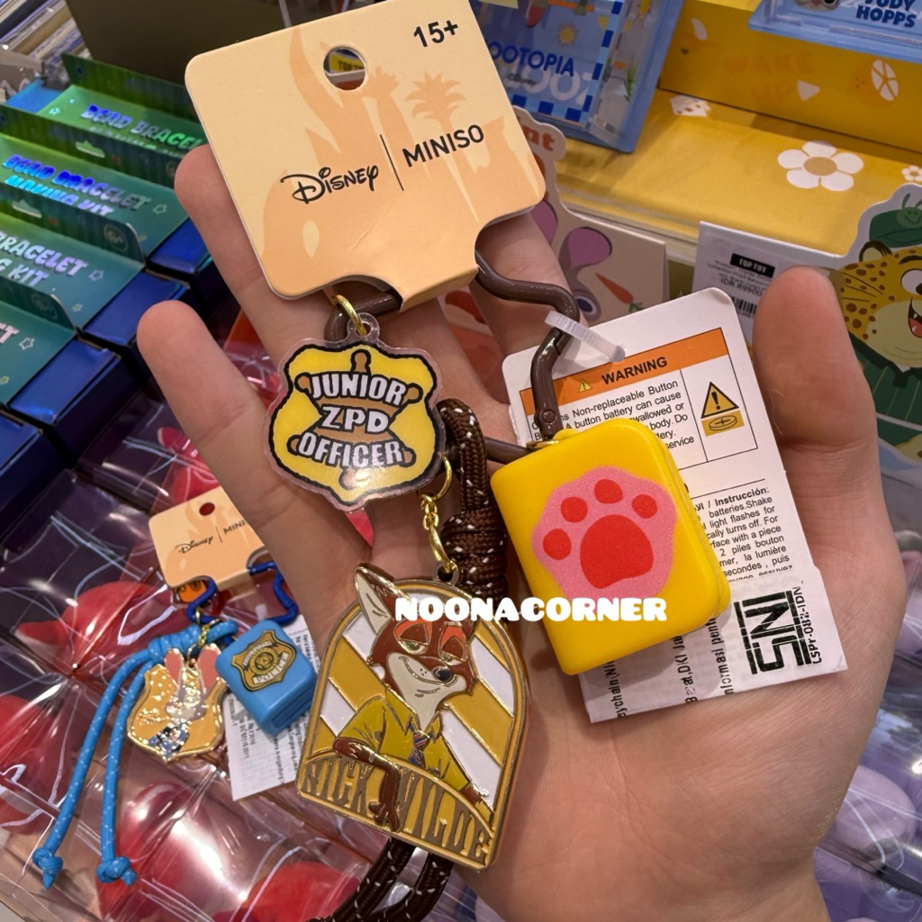 Jual Miniso x Zootopia‼️ Gantungan Kunci / Bag Charm / Keychain Light ...
