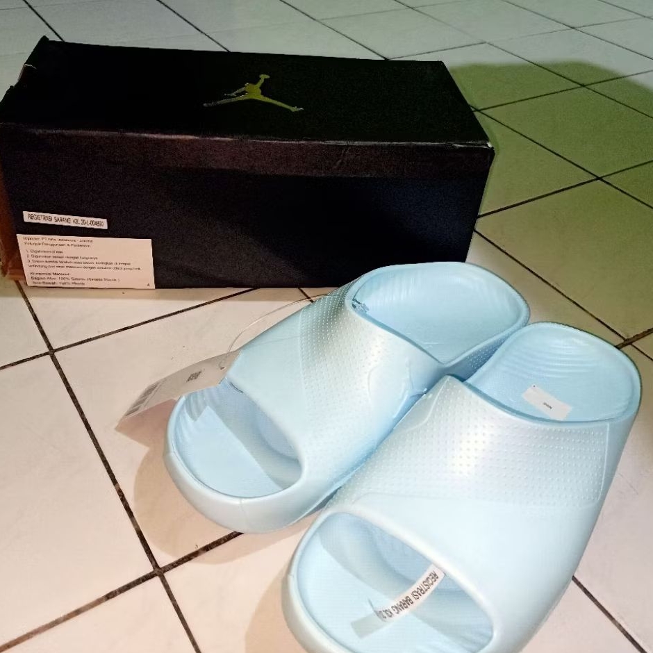 Jual Jordan Post Men Slides Original | Shopee Indonesia