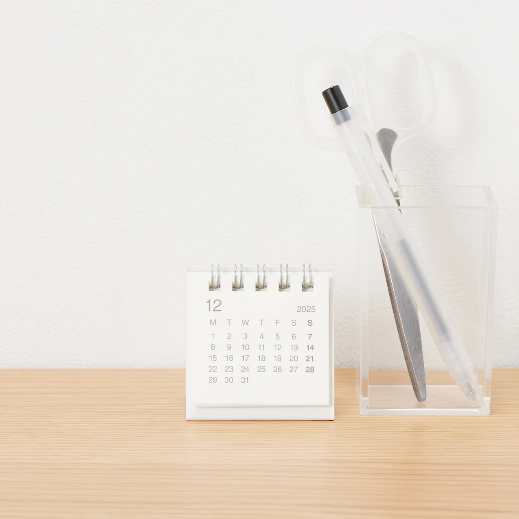Jual MUJI 2026 Mini Desktop Calendar | Shopee Indonesia