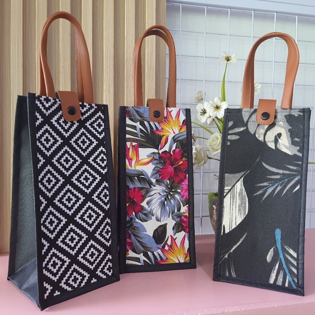 Jual Tas Botol Minum / Tas Tumbler 800 ml ukuran 10x10x25 cm / Tas ...