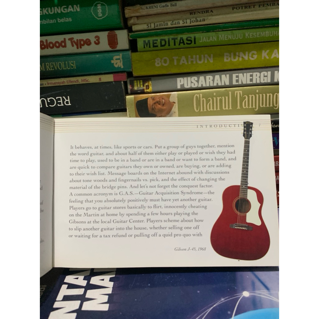 Jual Guitars a celebration of pure mojo by David schiller ORIGINAL ...