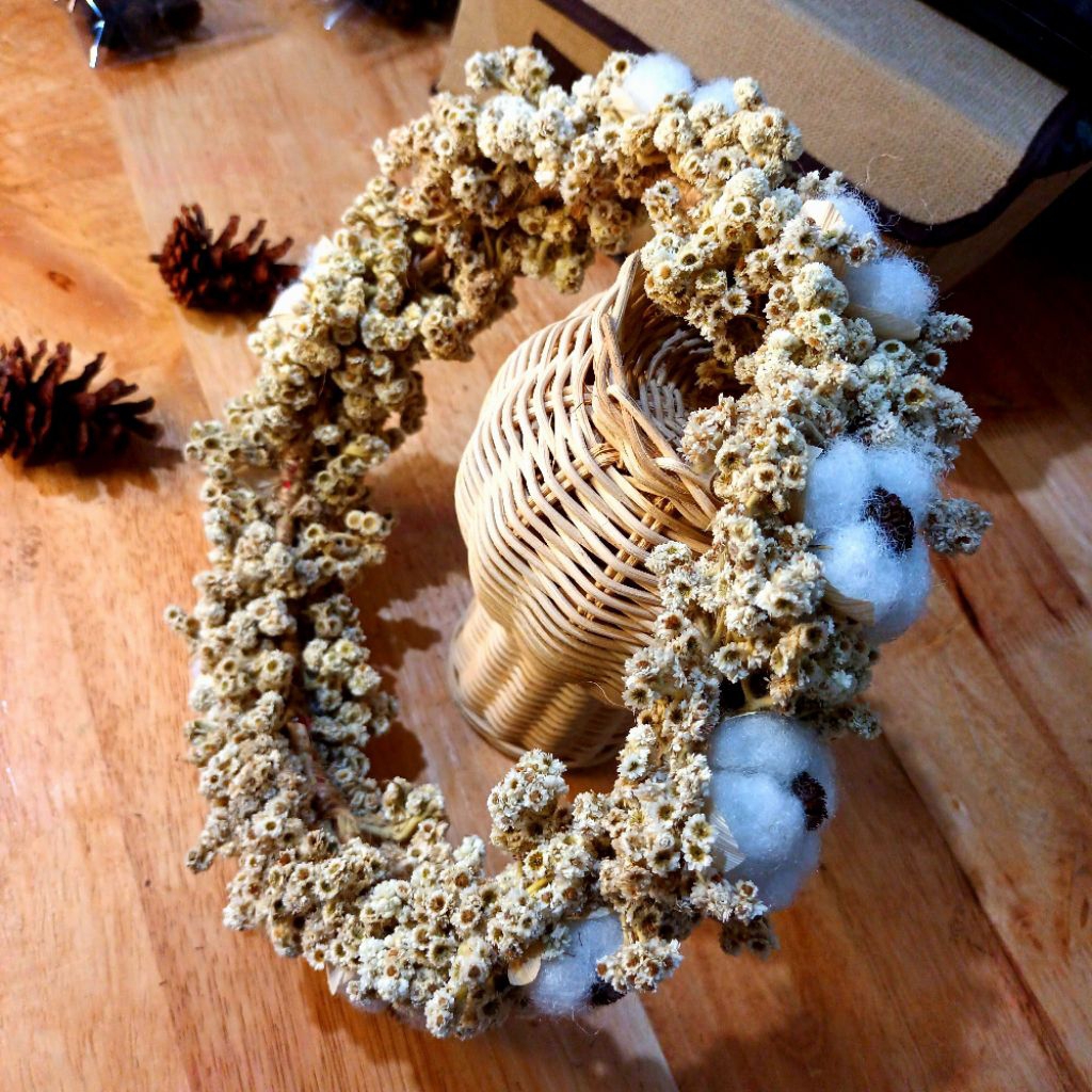 Jual Crown Flowers Rustic – Mahkota Bunga Kering Handmade – Aksesori ...