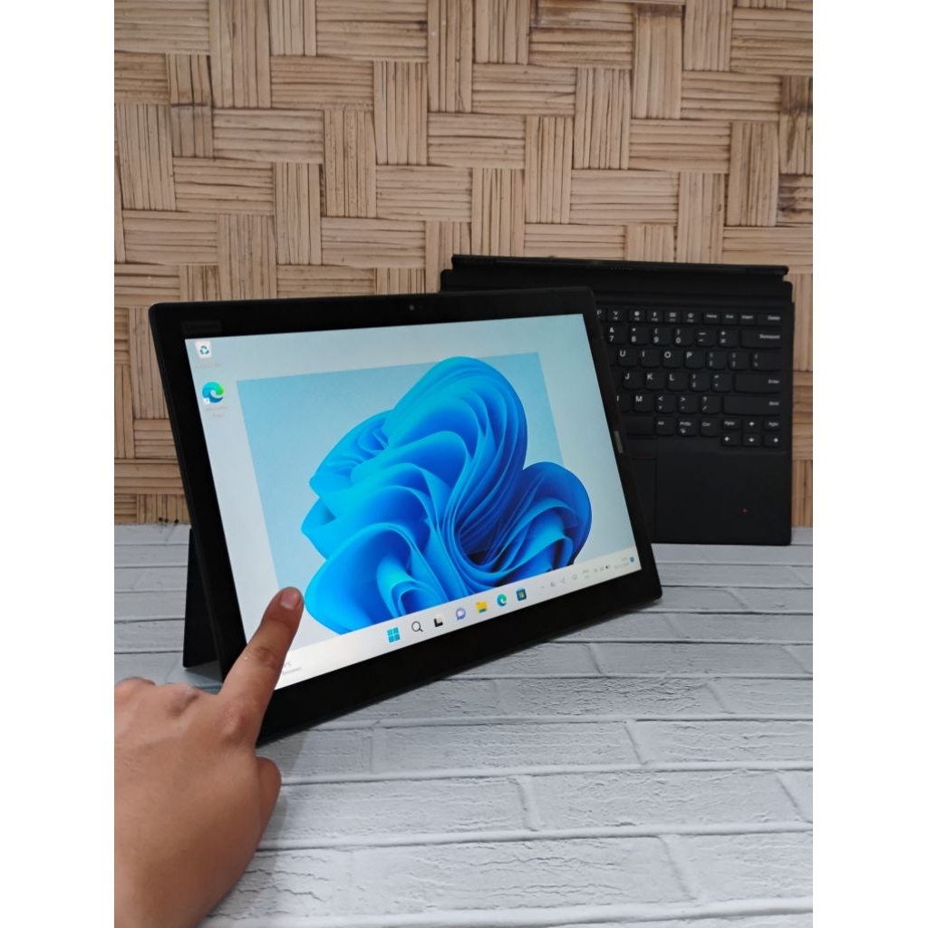 Jual THINKPAD X1 TABLET I5-8350U/8GB RAM/256GB SSD/2IN1/JUAL MINUS ...