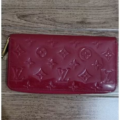 Jual Dompet panjang merah Louisvuitton (second) | Shopee Indonesia