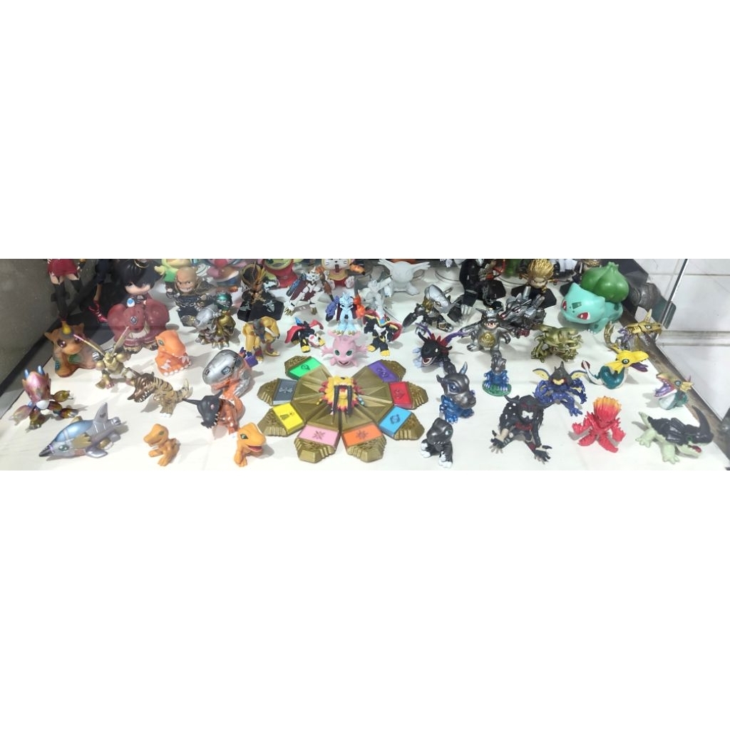 Jual Figur Digimon Omegamon Wargreymon Agumon Rare Mix–Mini Figure ...