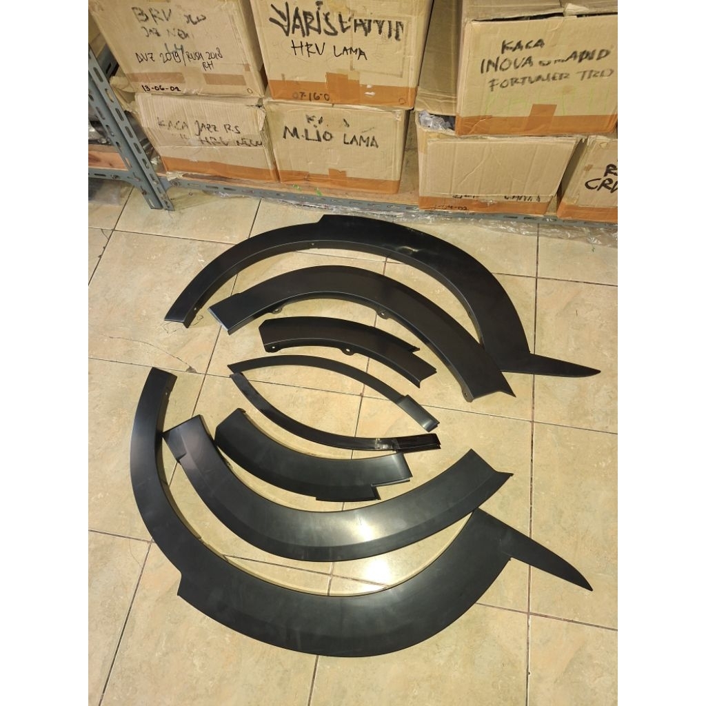 Jual Over fender rush terios GR 2018-2025 original | Shopee Indonesia