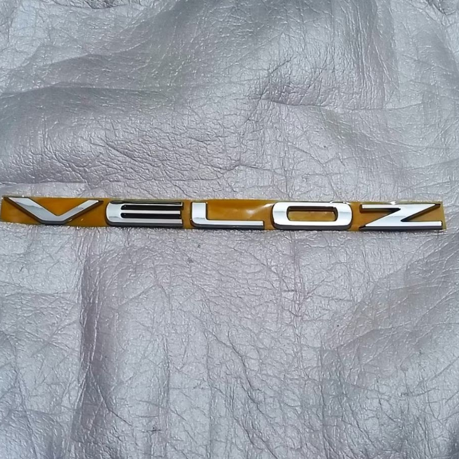 Jual emblem bagasi tulisan veloz trunklid veloz 2022 original | Shopee ...